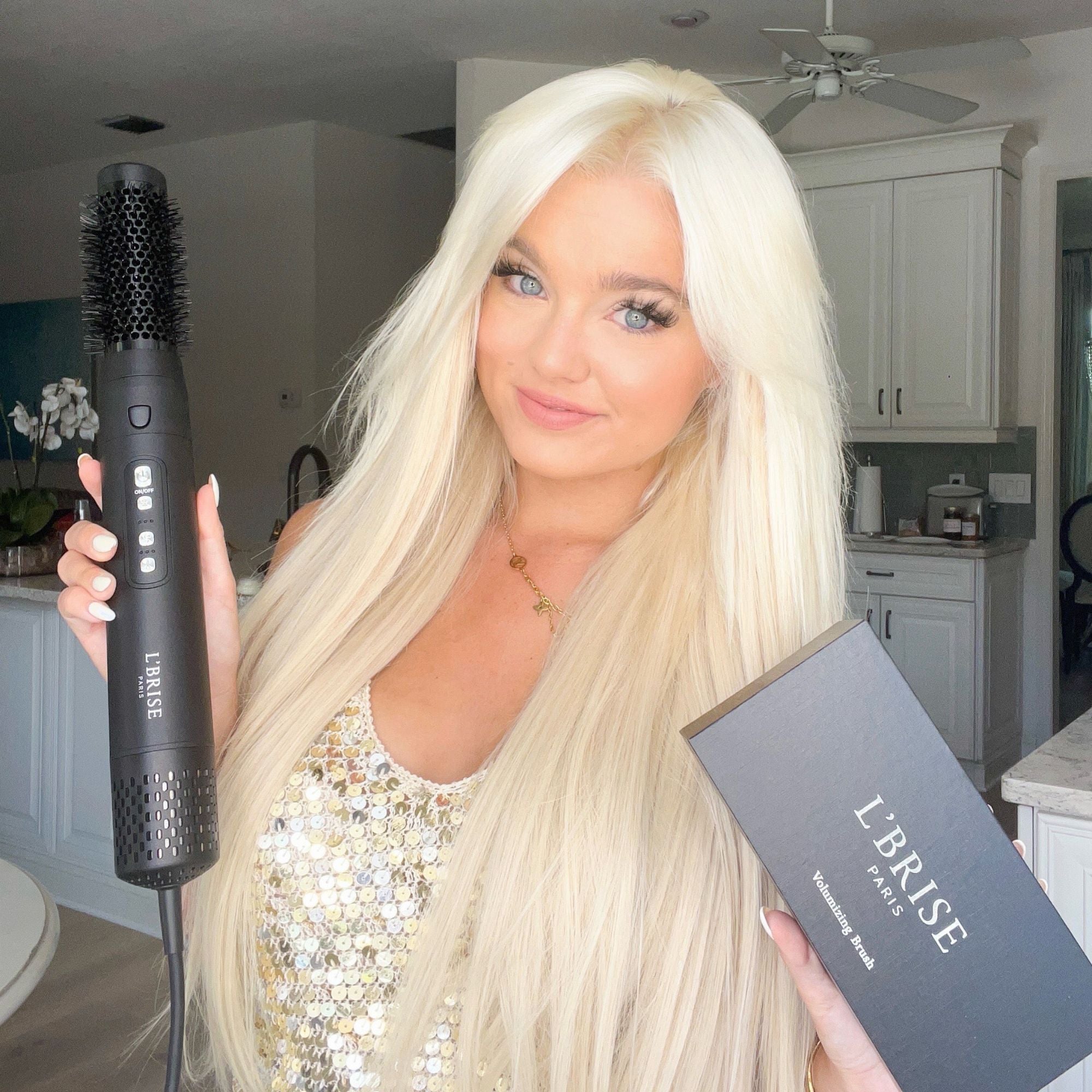 Model 2 | Round Brush – L'Brise Paris | French-Luxury Hair Tools